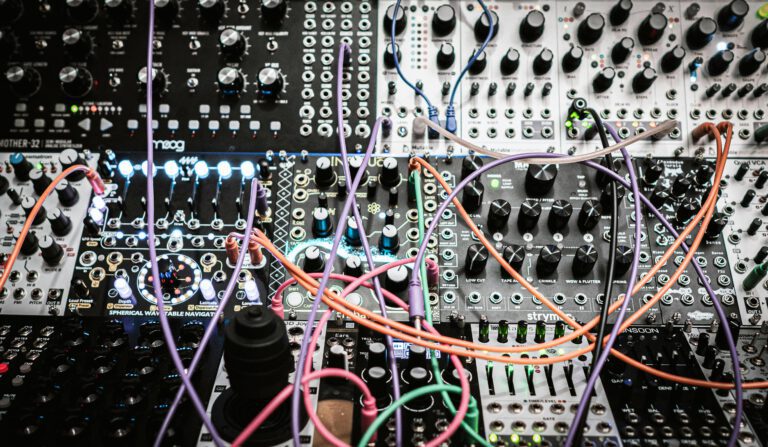 Sound Art: A Complete Beginner's Guide - Berlin School of Sound